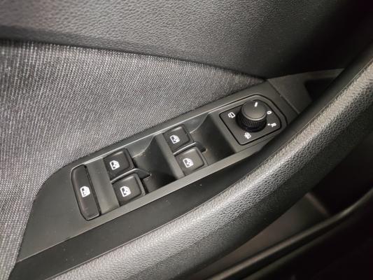 Škoda Kamiq Kamiq Sty Ts 81 1 0 A7f Style Ojeté Vozy Škoda
